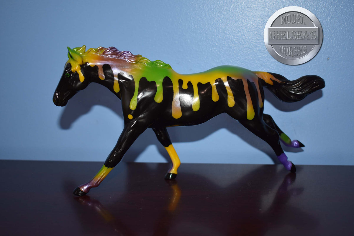 Bogeyman-Halloween Exclusive-Running Thoroughbred Mold-Breyer Classic ...