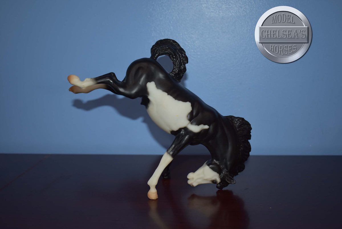 Black and White Bucking Horse-Breyer Classic – Chelsea's Model Horses